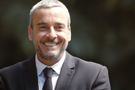 Solteiro, Alexandre Borges vive mais um conquistador no cinema - ÉPOCA ...