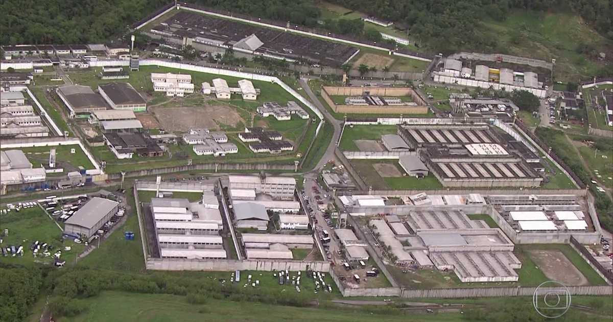 Jornal Nacional - Conjunto penitenciário de Bangu recebe dois ex ...