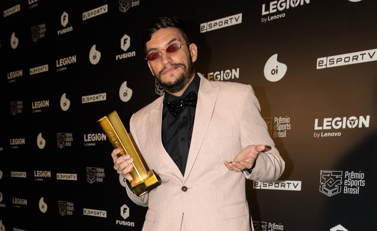 Prêmio eSports Brasil: Nicolino comemora "coroação" como narrador ...