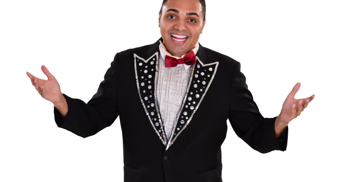 G1 - Tirulipa faz show de humor no DF com paródias e 'causos cearenses ...