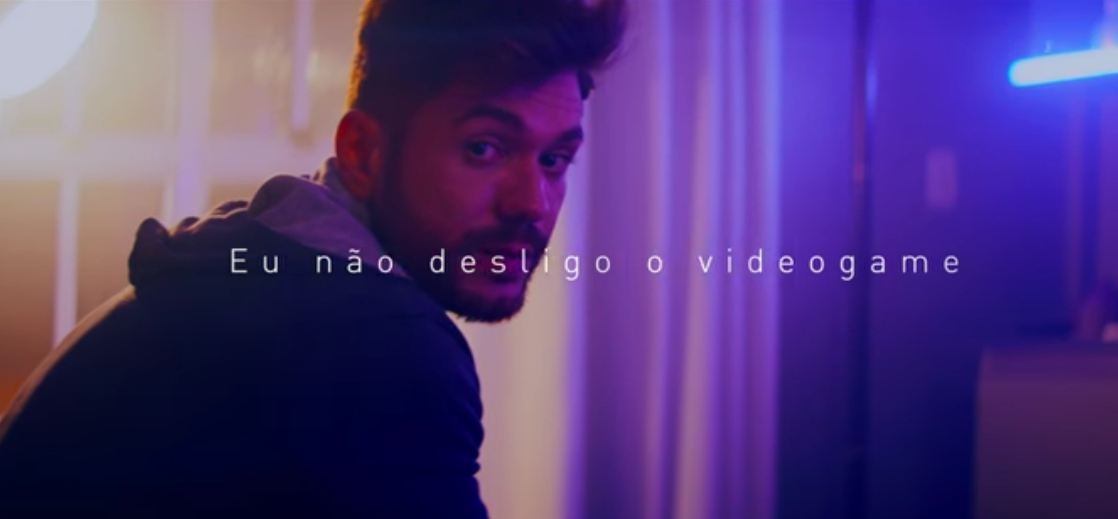 Aramis lança campanha em apoio à prevenção do câncer de mama - GQ ... Aramis lança campanha em apoio à prevenção do câncer de mama - GQ ...