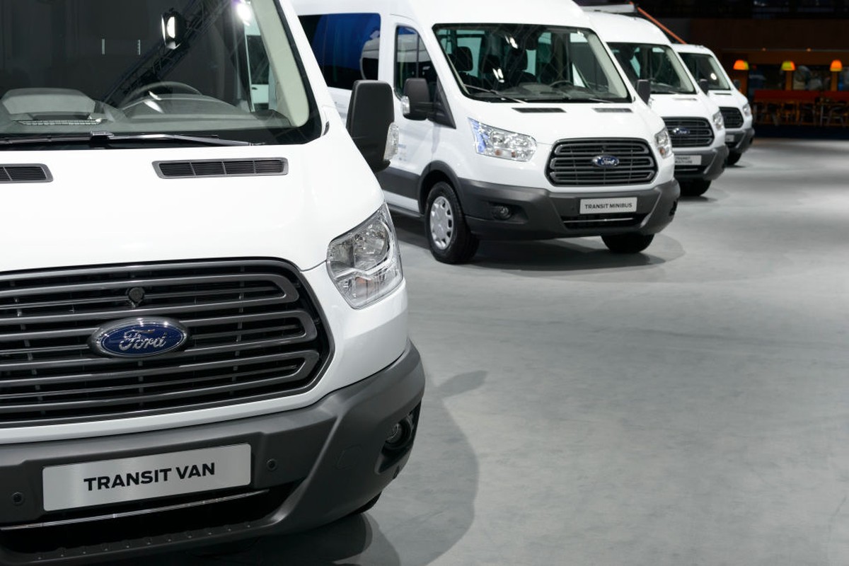 Ford projeta nova van elétrica para cidades na Europa | Empresas ...