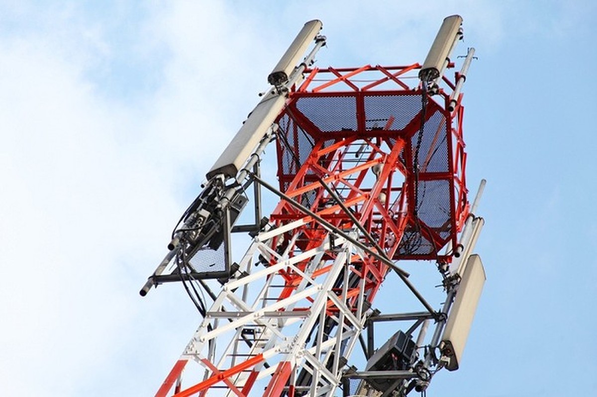 Small cell: conheça a tecnologia capaz de ampliar o sinal da rede de ...