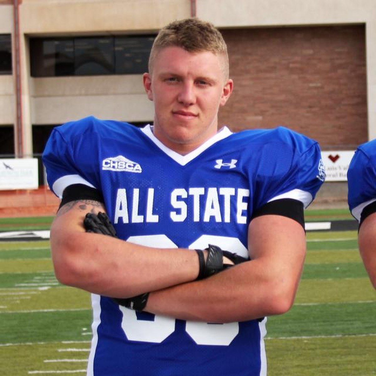 Seis anos depois, sobrevivente de tiroteio nos EUA vai jogar a NFL ...