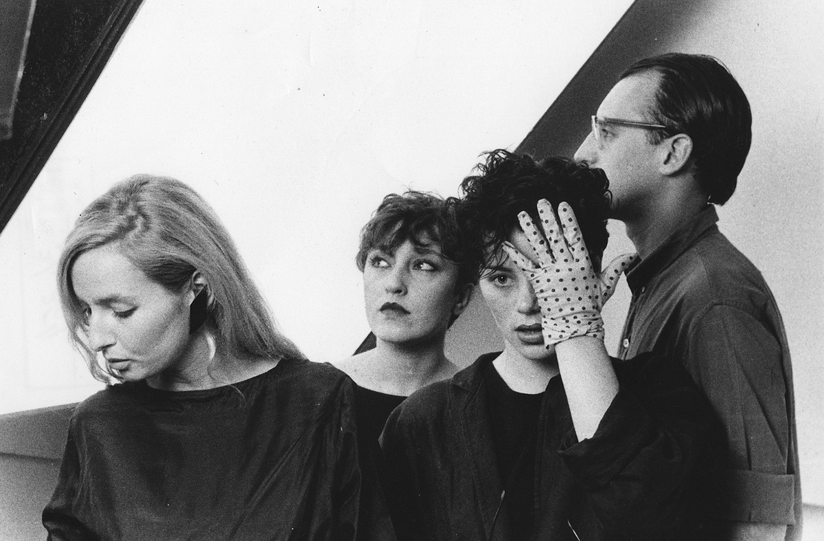 Disco da Gang 90 gera livro aliciante sobre onda de amor entre Alice ...