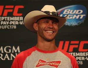 De olho em mais um bônus, Cerrone promete guerra contra Eddie Alvarez ...