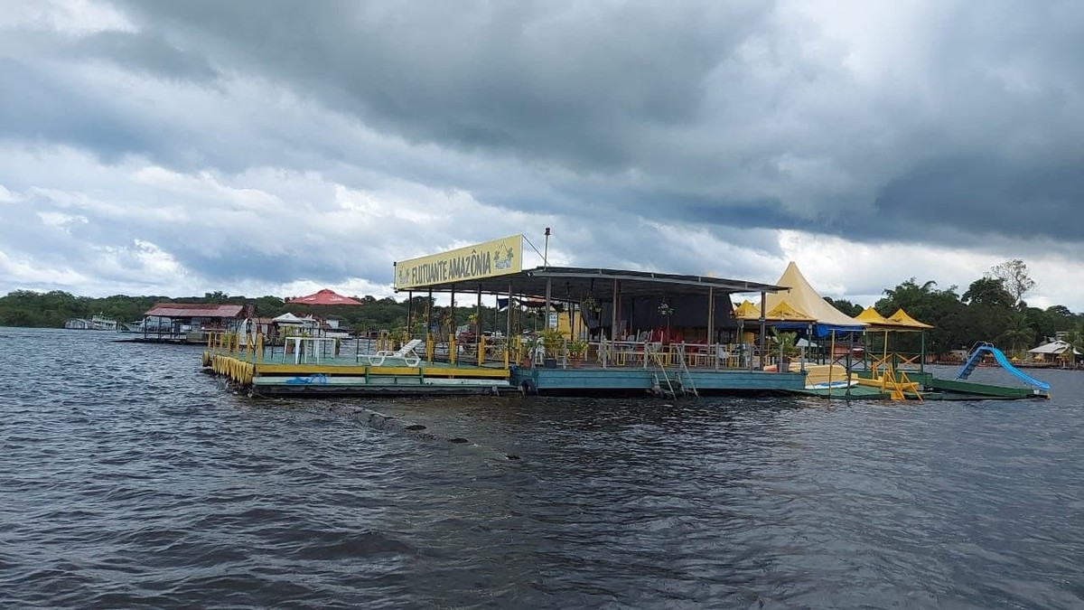 Justiça determina retirada de 74 flutuantes sem licenciamento da margem ...