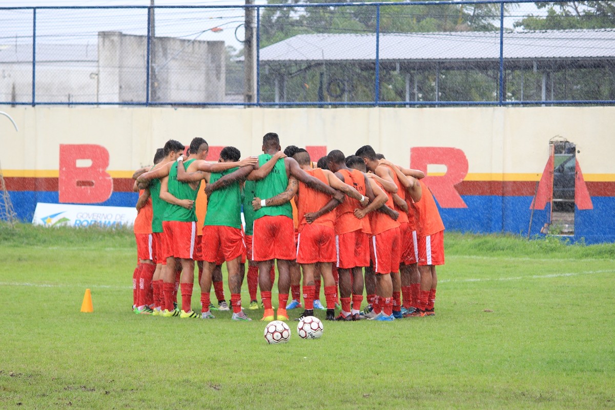 FOTOS: veja lances de Baré 2 x 0 Macapá pela 4ª rodada, no Estádio ...