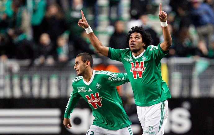 Brandão deixa o dele, e Saint-Étienne se aproxima de zona da Champions ...