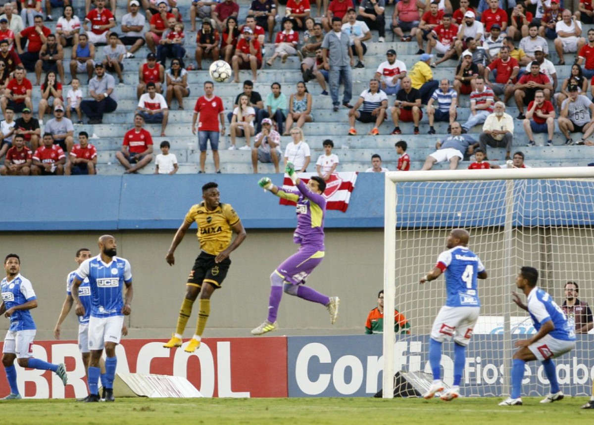 Rodrigo Viana se despede do São Bento com post em rede social: "Agradecer" | são bento | ge