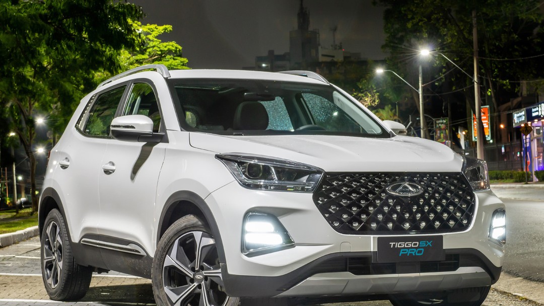 Flagra: BYD vai lançar no Brasil carro elétrico criado para motoristas ...