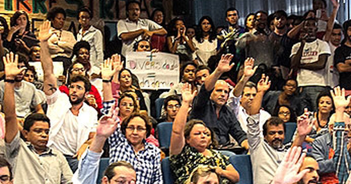 G1 - UnB aprova redução no número de vagas pelo sistema de cota racial ...