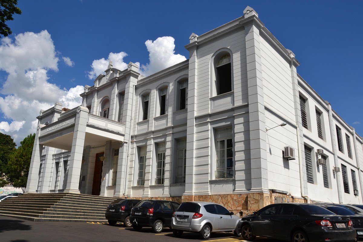 UFTM abre inscrições em Uberaba para professores | Concursos-e-Emprego | G1