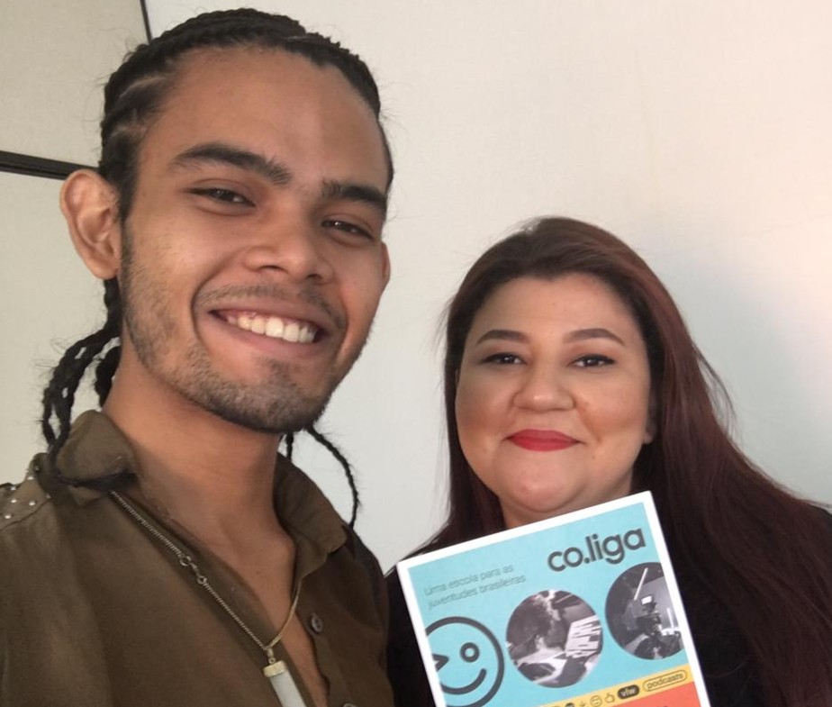 Escola co.liga completa um ano e comemora mais de 20 mil matriculados ...