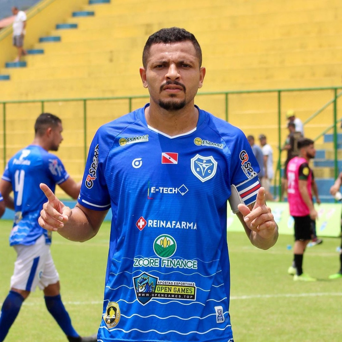 Altos tira Alexandre Pinho da Tuna Luso e reforça meio campo para a ...