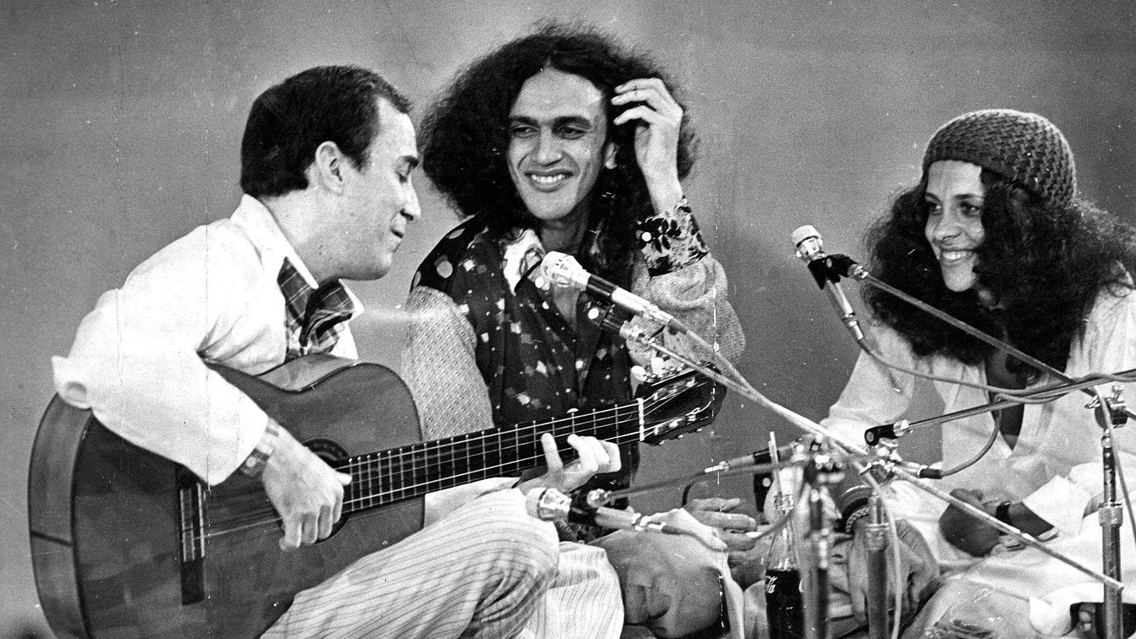 Áudio de especial de João Gilberto com Caetano Veloso e Gal Costa vem à ...
