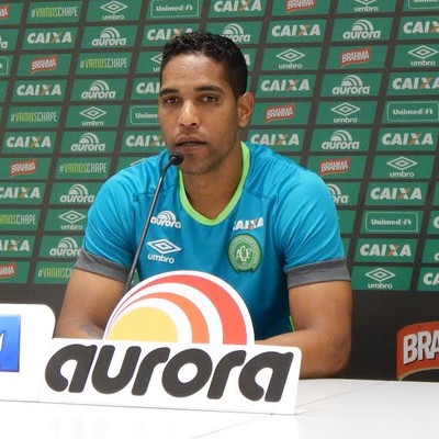 Cleber Santana alerta: 0 a 0 na ida é "bom, mas perigoso" para esta quarta