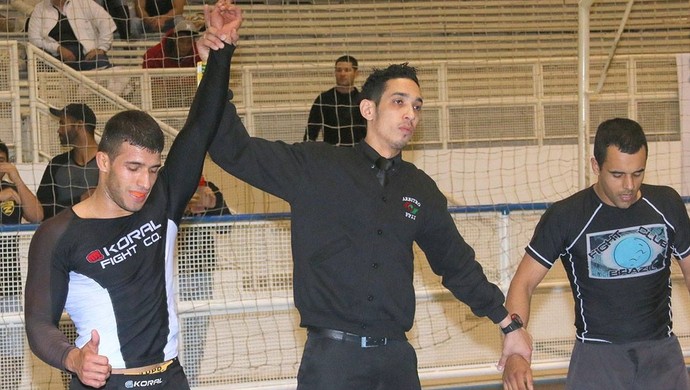 Vitinho vence Copa Aberta e dedica ao pai: "Sempre acreditou em mim ...