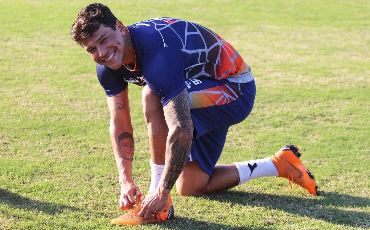 Centralizado e livre de dores, Giovanni Augusto usa intertemporada para ...