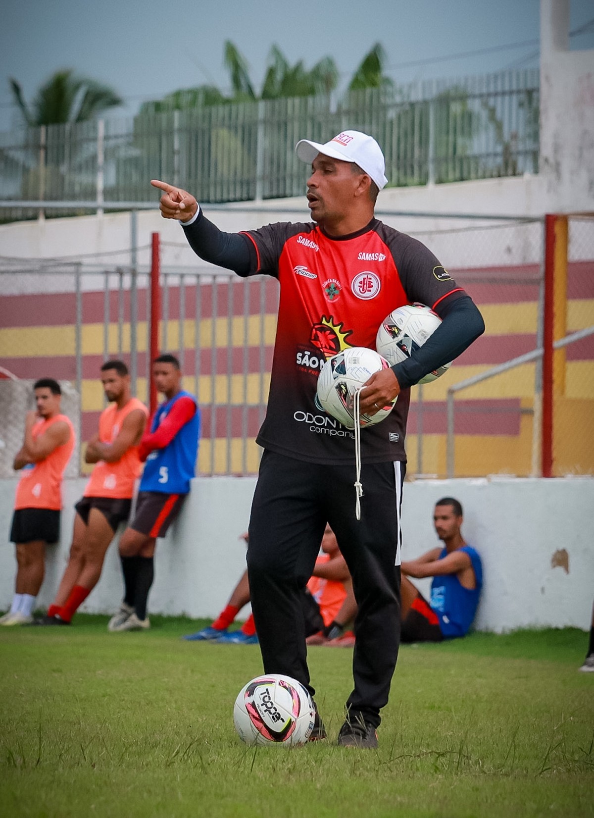 MAC acerta com Zé Augusto para lugar de Carlos Ferro na Série B do ...