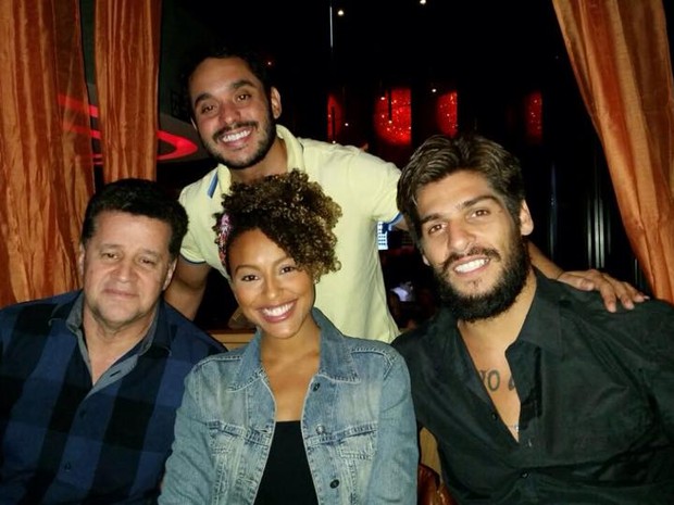 Nas onze: Sheron Menezes vira produtora de festa no Rio - ÉPOCA | Bruno ...