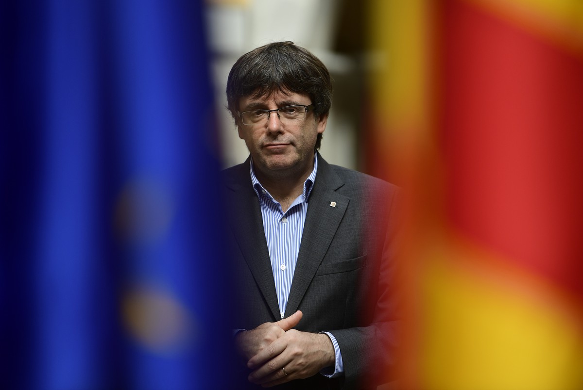 'Não vamos renunciar aos nossos direitos', diz presidente catalão sobre ...