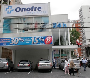 CVS Caremark quer acelerar abertura de farmácias no país - Época ...