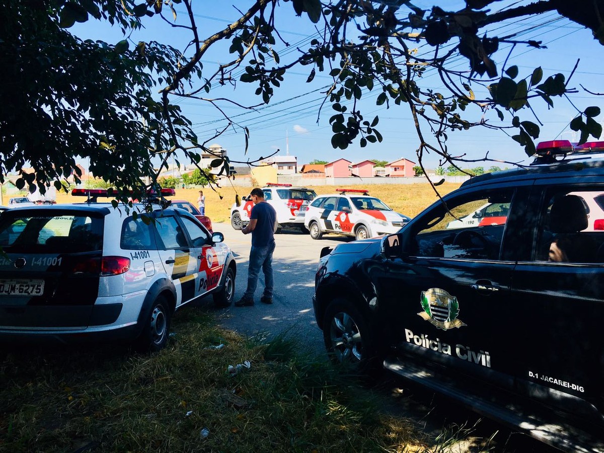 Homem é Morto A Tiros Em Confronto Com Policial De Folga Durante