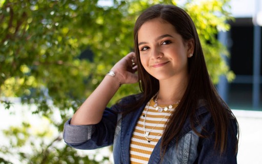 Mel Maia: "Eu ignoro os haters" - Quem | Entrevista