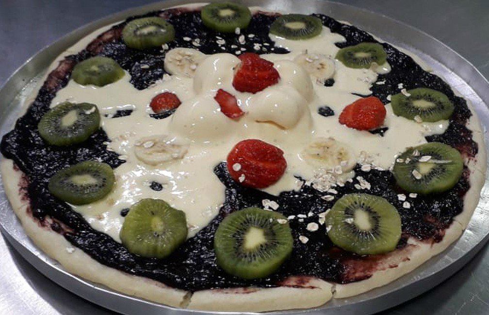 Aprenda a fazer uma pizza com geleia de açaí e cupuaçu que é a 'cara ...