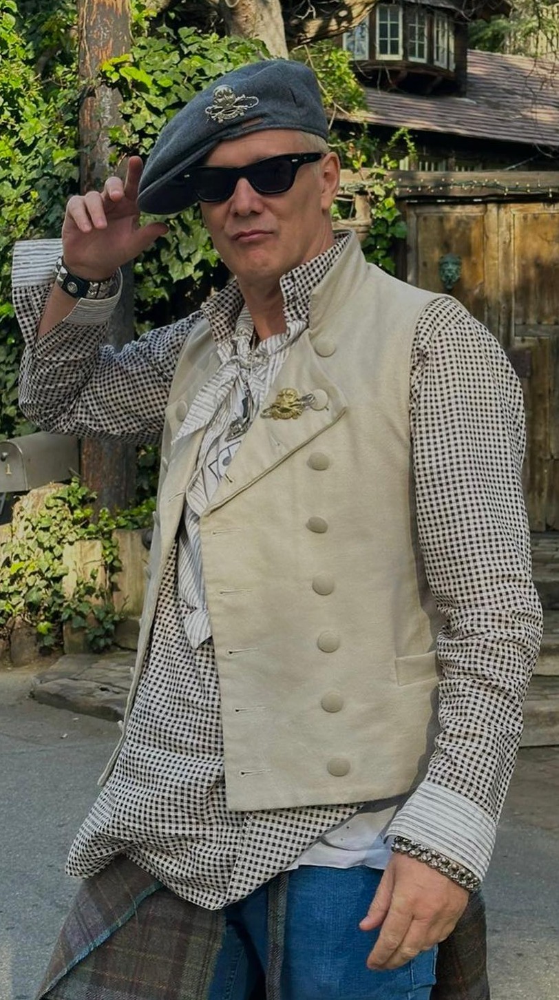 Os melhores looks do Supla