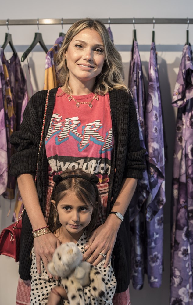 Sissa arma tarde artsy para convidados em parceria com o Gallerist ...