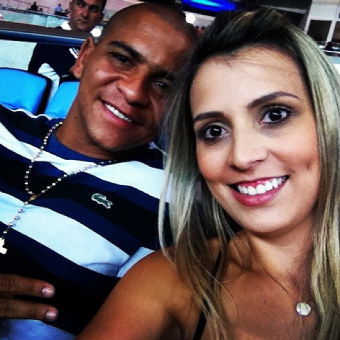 Ainda sem condição de jogo, Walter acompanha duelo do Flu no Maracanã ...