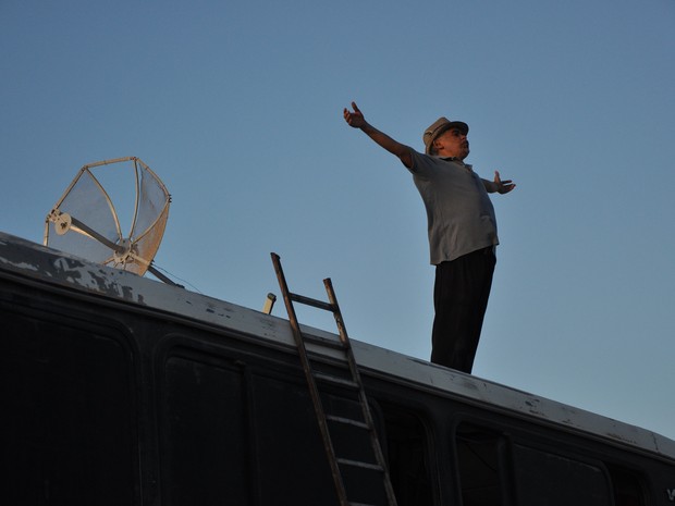 G1 - Gero Camilo vive artista circense em filme de Rosemberg Cariry ...