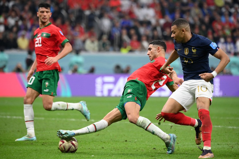 Mbappé tem noite de Messi e é decisivo para a França com movimentação ...