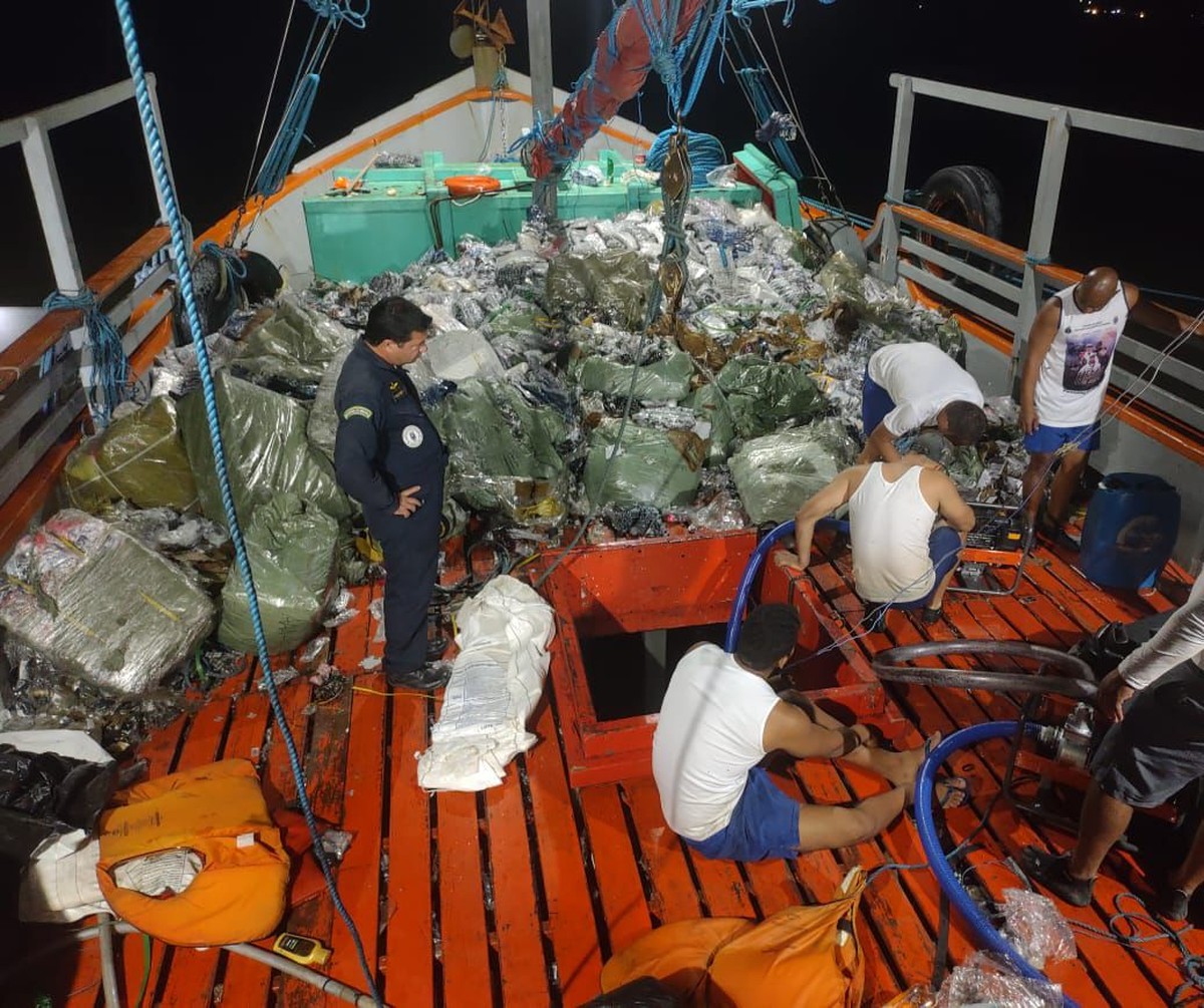 Marinha Apreende 50 Toneladas De Produtos Sem Nota Fiscal Em Embarcação