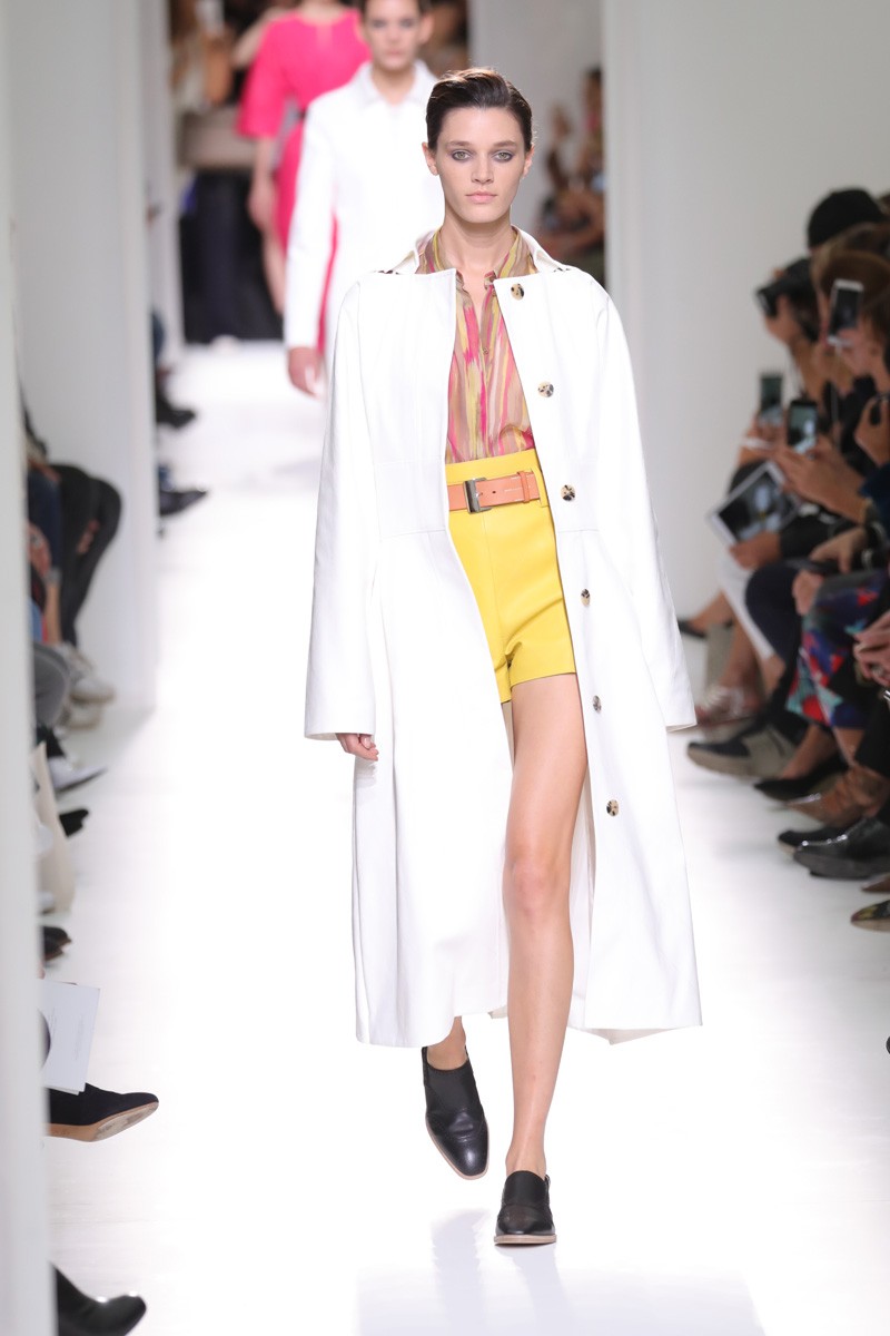 Hermès alia clássico atemporal da marca a desejos do momento | Desfiles ...