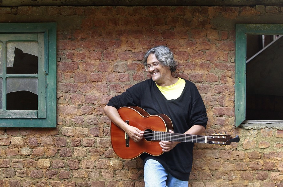 Morre Cláudio Roberto, parceiro de Raul e autor de sucessos como 'Maluco beleza', aos 70 anos ...