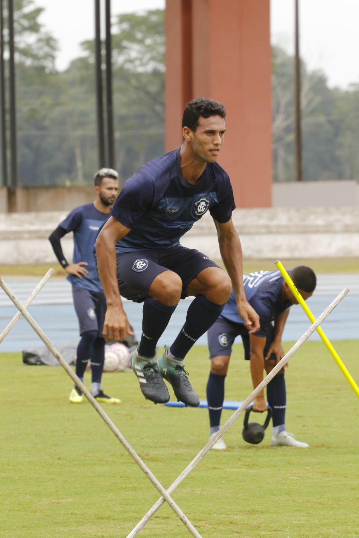 Comentarista aprova primeira renovação do Remo e prioridade na defesa ...
