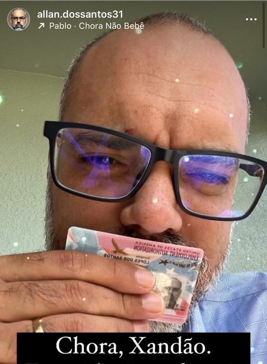 Foragido e com perfis bloqueados, Allan dos Santos debocha de Alexandre ...