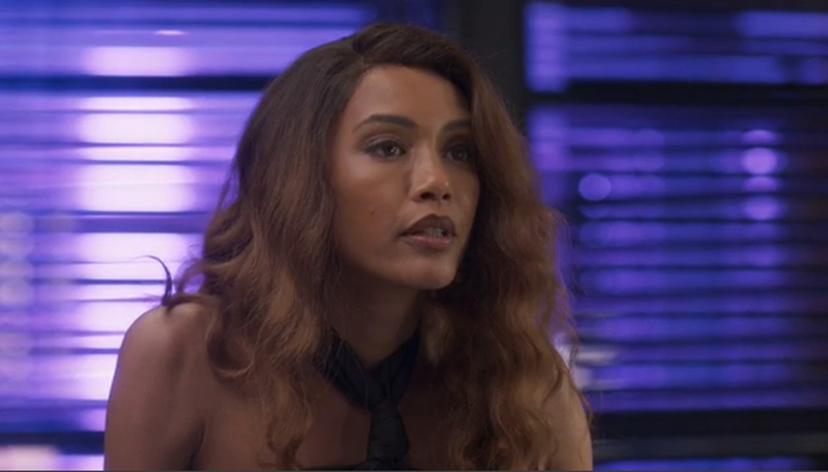 Clarice enfrenta Leo e Regina, em Cara e Coragem | vem por aí | gshow