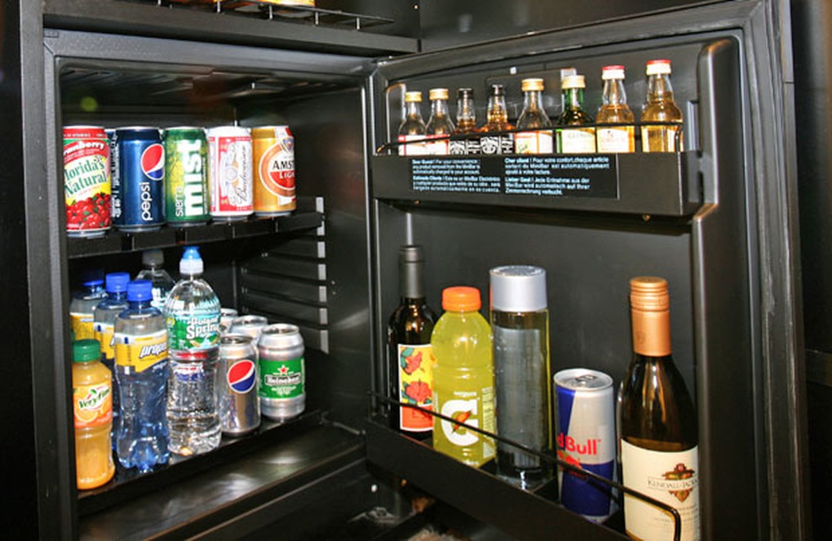 Por que tudo é tão caro no frigobar do hotel? | Blog do Samy Dana | G1