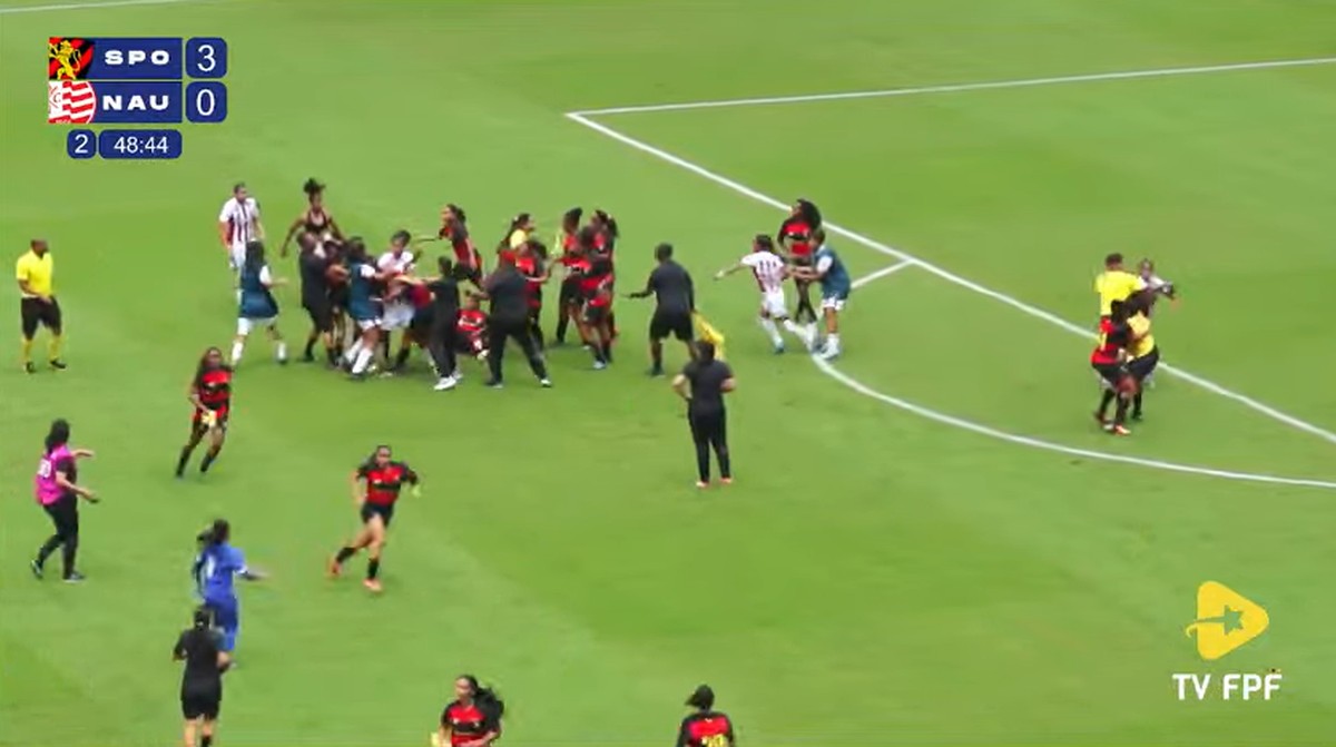 Com pancadaria, Sport vence o Náutico e fatura o Pernambucano feminino; veja vídeo | futebol ...