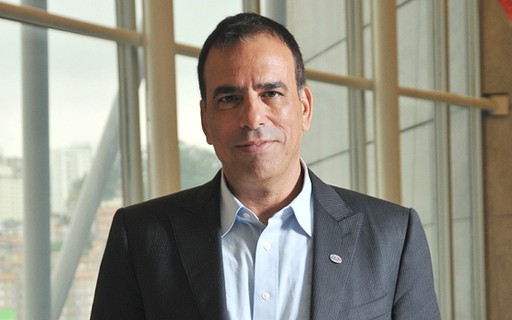 Ex-GVT e Telefônica, Amos Genish, é nomeado CEO da TIM na Itália ...