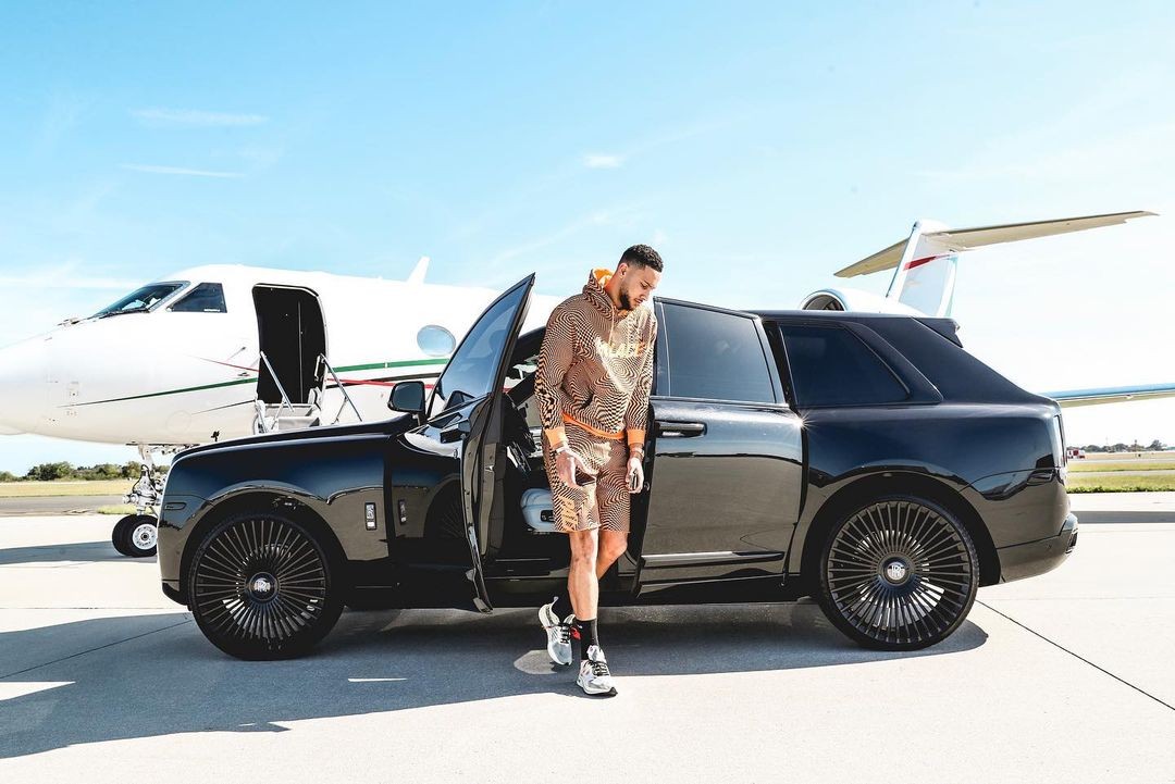 Astro da NBA, Ben Simmons exibe coleção de supercarros nas redes ...