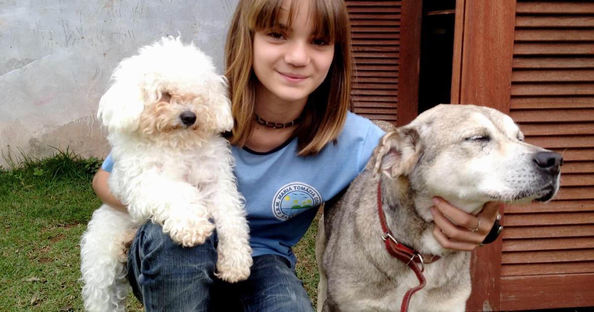 G1 - Isadora Faber volta à escola após repercussão de página no ...