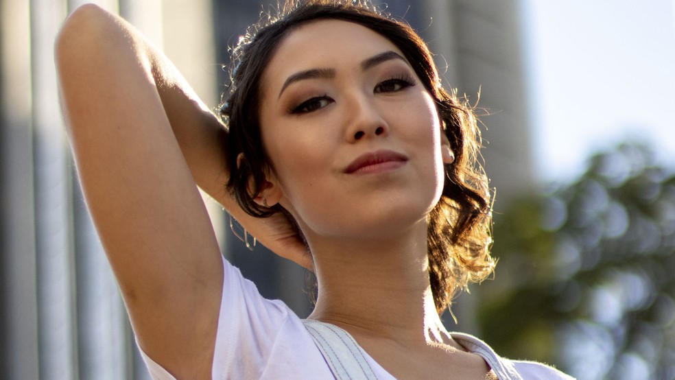 Ana Hikari comenta a importância de se posicionar nas redes sociais: 'É ...