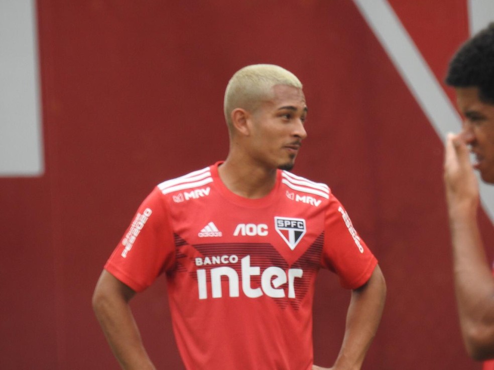 SPNet - CSA recebe documentação do São Paulo e oficializa contratação ...