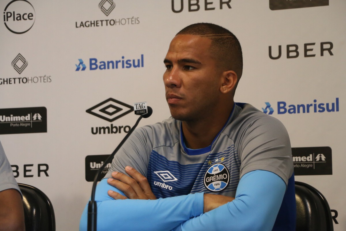 Após renovação, Jael revela propostas melhores de outros clubes: "Eu ...