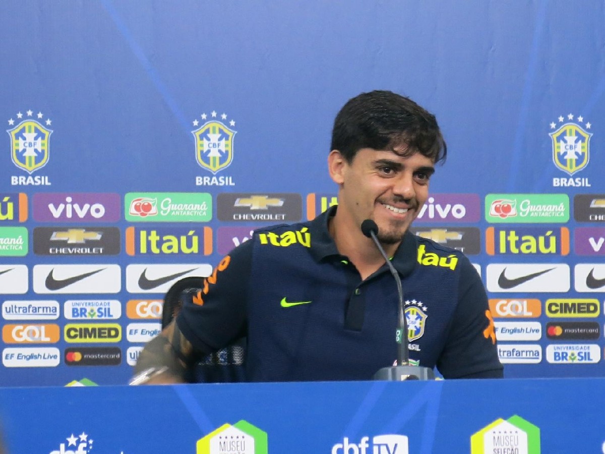 Fagner deixa pressão de lado ao jogar em casa pela Seleção: "Curtir ...